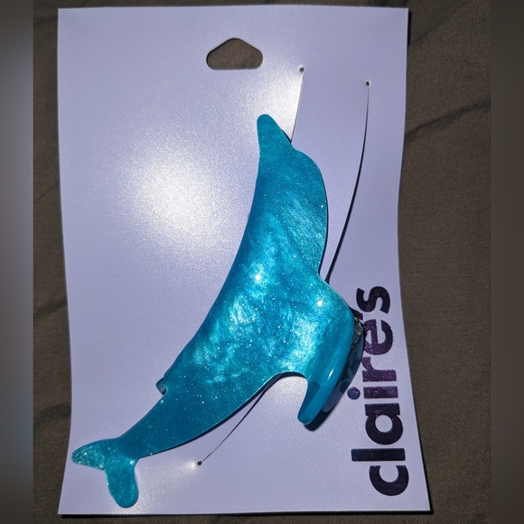 Claire's | Accessories | Nwt Shimmering Glitter Dolphin Hair Claw Clip ...